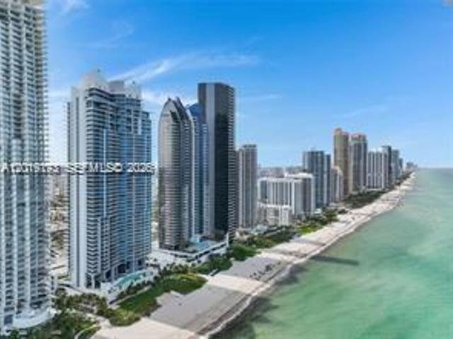 Luxury apartment complex for sale in Sunny Isles Beach, United States