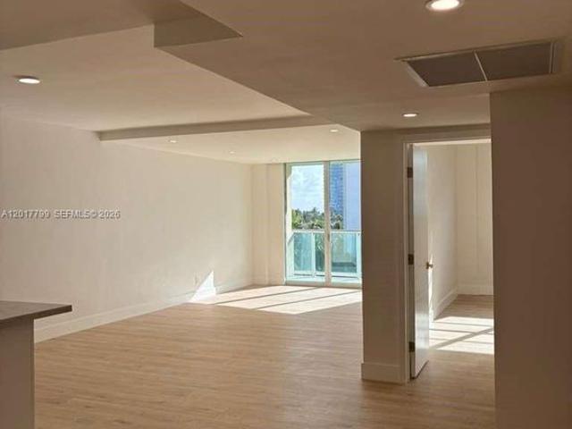 Luxury apartment complex for sale in Sunny Isles Beach, United States