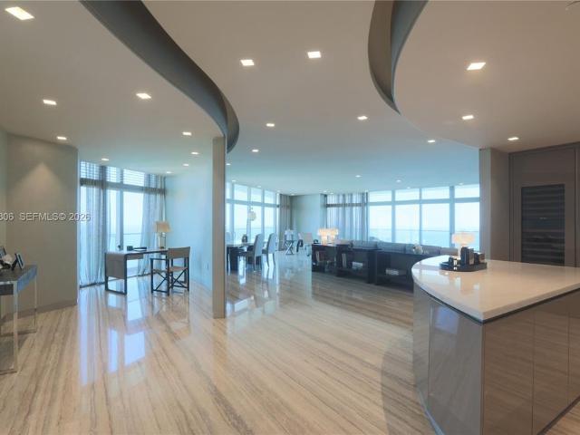 Luxury apartment complex for sale in Sunny Isles Beach, United States