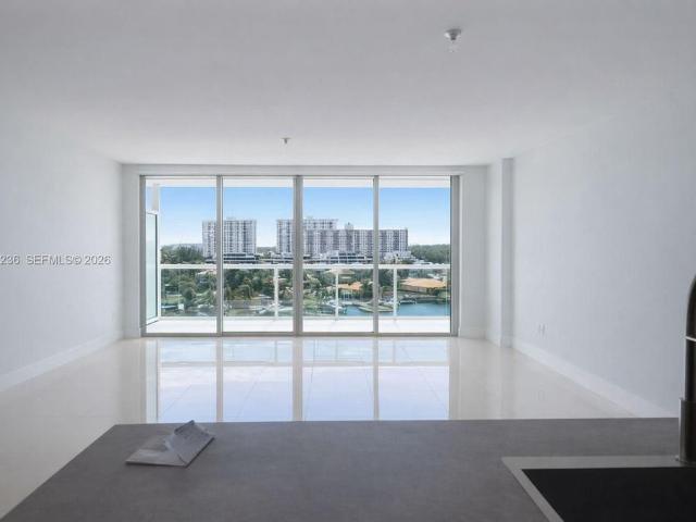 Luxury apartment complex for sale in Sunny Isles Beach, United States