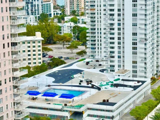 Luxury apartment complex for sale in Sunny Isles Beach, United States