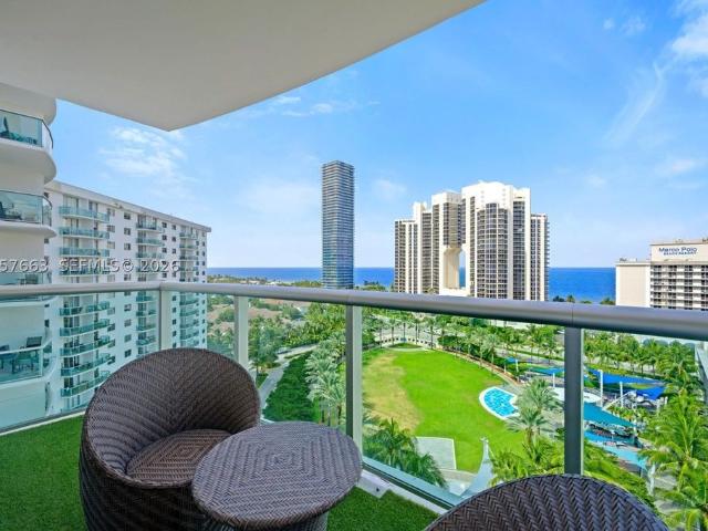 Luxury apartment complex for sale in Sunny Isles Beach, United States