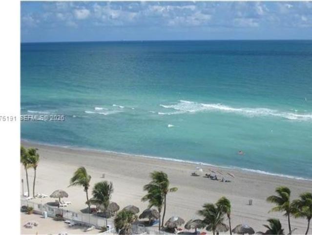 Luxury apartment complex for sale in Sunny Isles Beach, United States
