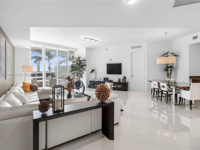 Luxury apartment complex for sale in Sunny Isles Beach, United States