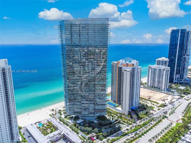 Luxury apartment complex for sale in Sunny Isles Beach, United States