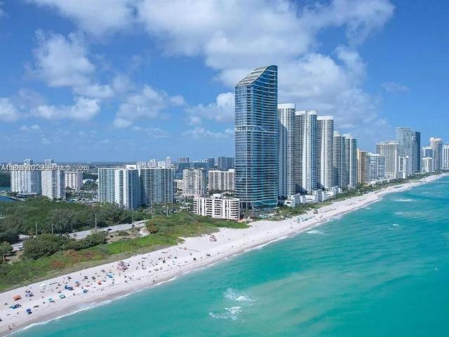 Luxury apartment complex for sale in Sunny Isles Beach, United States