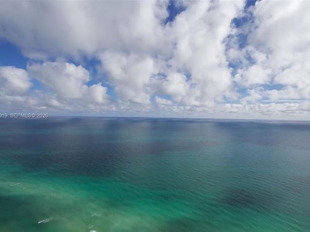 Luxury apartment complex for sale in Sunny Isles Beach, United States