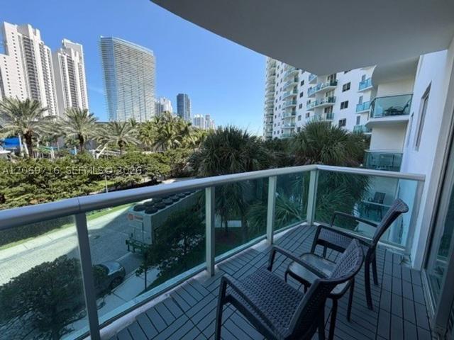 Luxury apartment complex for sale in Sunny Isles Beach, United States