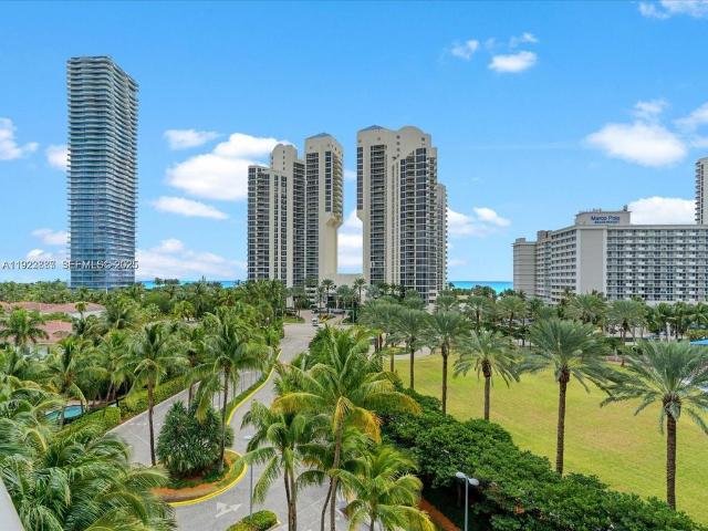 Luxury apartment complex for sale in Sunny Isles Beach, United States