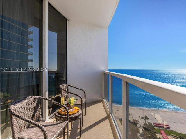 Luxury apartment complex for sale in Sunny Isles Beach, United States