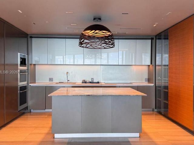 Luxury apartment complex for sale in Sunny Isles Beach, United States