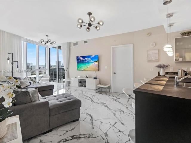 Luxury apartment complex for sale in Sunny Isles Beach, United States