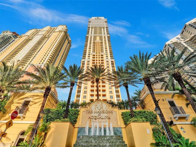 Luxury apartment complex for sale in Sunny Isles Beach, United States