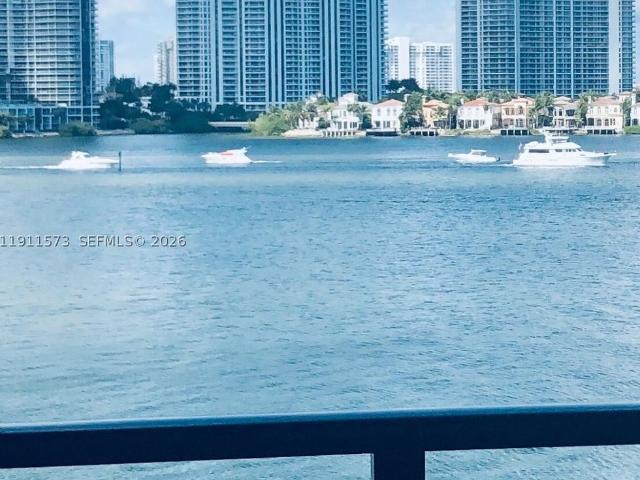 Luxury apartment complex for sale in Sunny Isles Beach, United States
