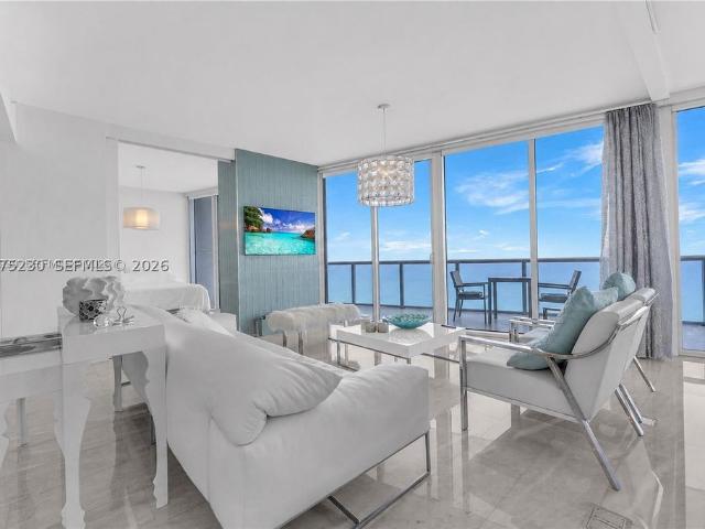 Luxury apartment complex for sale in Sunny Isles Beach, United States
