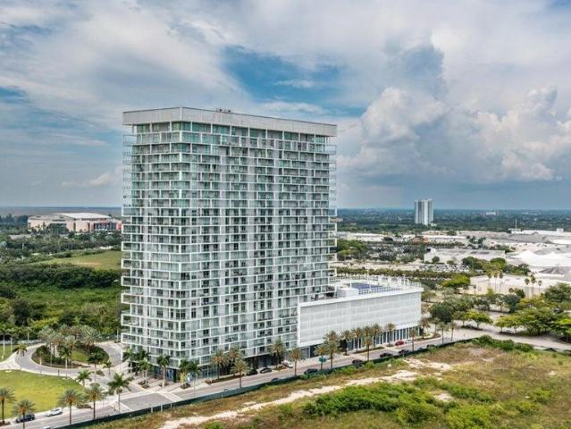 Luxury apartment complex for sale in Sunrise, United States
