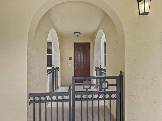 Luxury apartment complex for sale in Sunrise, Florida