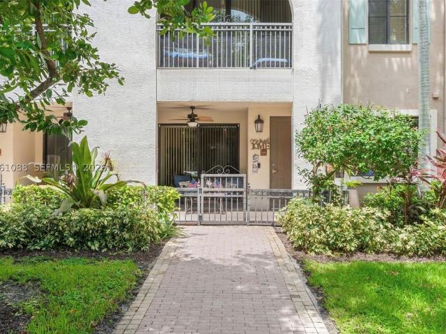 Luxury apartment complex for sale in Sunrise, Florida
