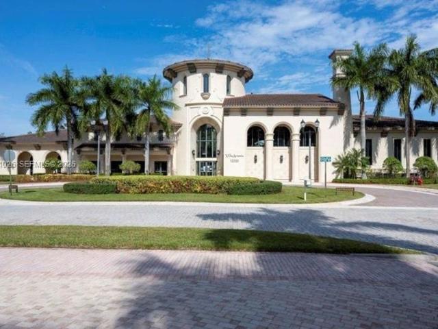 Luxury apartment complex for sale in Sunrise, Florida