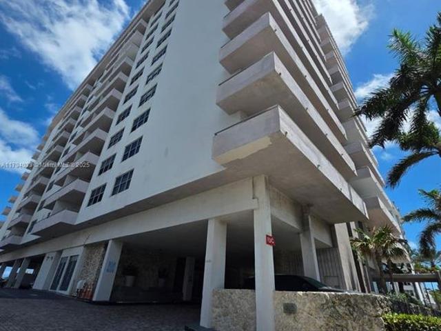 Luxury apartment complex for sale in Surfside, United States