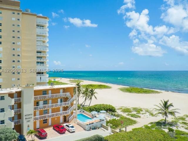 Luxury apartment complex for sale in Pompano Beach, United States