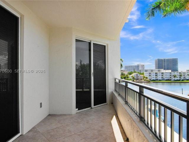 Luxury apartment complex for sale in Pompano Beach, United States