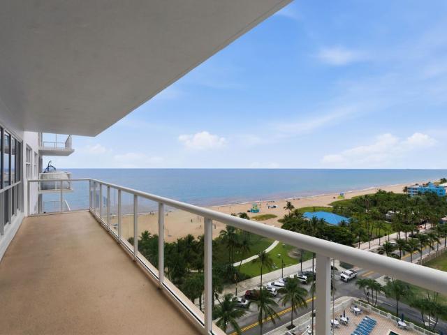 Luxury apartment complex for sale in Pompano Beach, United States