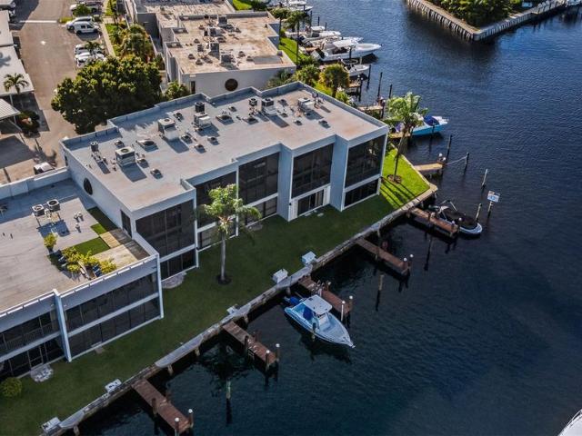 Luxury apartment complex for sale in Pompano Beach, Florida