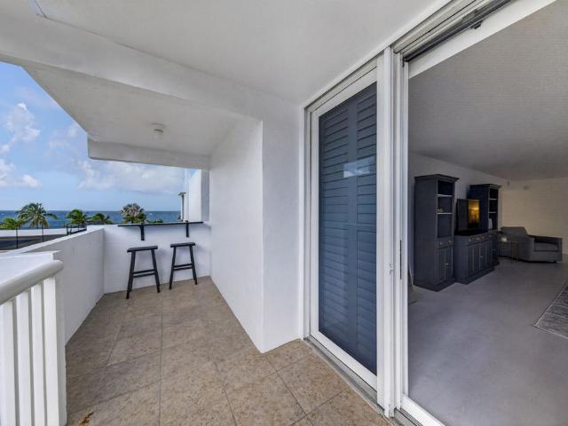 Luxury apartment complex for sale in Pompano Beach, Florida