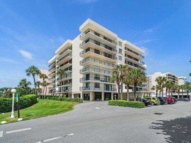 Luxury apartment complex for sale in Palm Beach, United States
