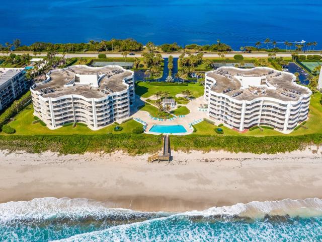 Luxury apartment complex for sale in Palm Beach, United States