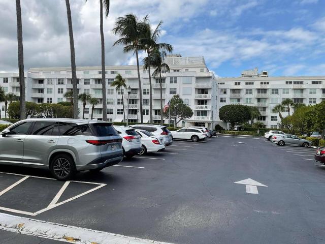 Luxury apartment complex for sale in Palm Beach, United States