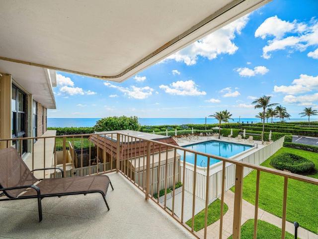 Luxury apartment complex for sale in Palm Beach, Florida
