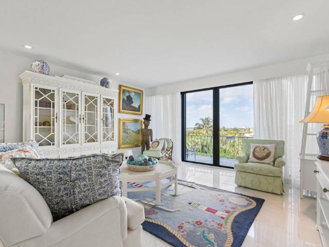 Luxury apartment complex for sale in Palm Beach, Florida