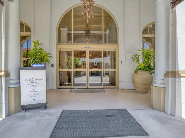 Luxury apartment complex for sale in Palm Beach, Florida
