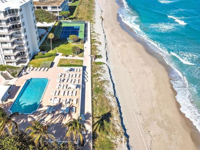 Luxury apartment complex for sale in Palm Beach, Florida