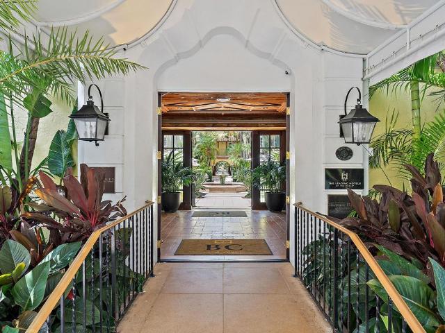 Luxury apartment complex for sale in Palm Beach, Florida