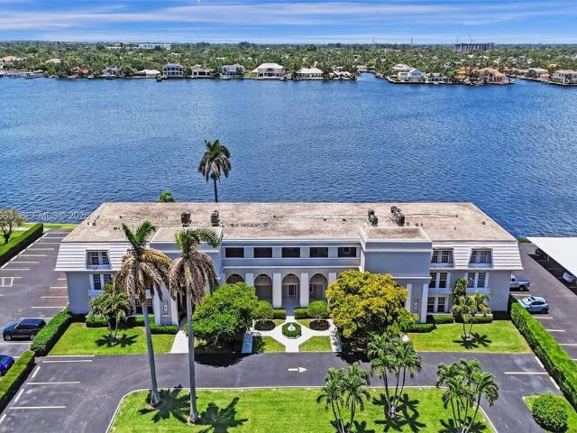 Luxury apartment complex for sale in Palm Beach, Florida