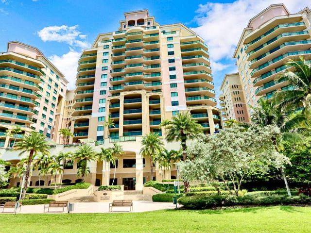 Luxury apartment complex for sale in Palm Beach Gardens, United States
