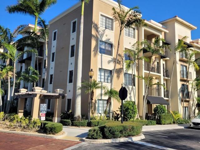 Luxury apartment complex for sale in Palm Beach Gardens, United States