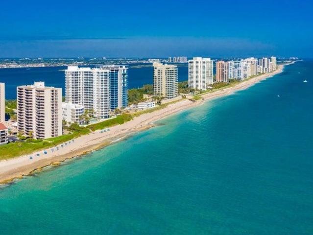 Luxury apartment complex for sale in Palm Beach Shores, United States