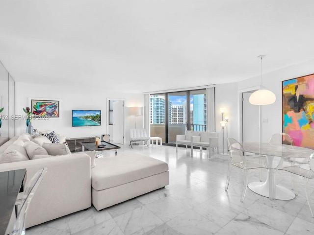 Luxury apartment complex for sale in Palm Beach Shores, United States