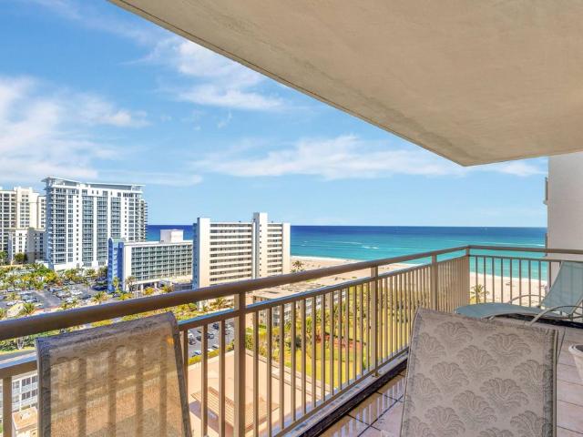 Luxury apartment complex for sale in Palm Beach Shores, United States