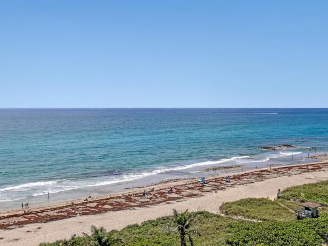 Luxury apartment complex for sale in Palm Beach Shores, United States