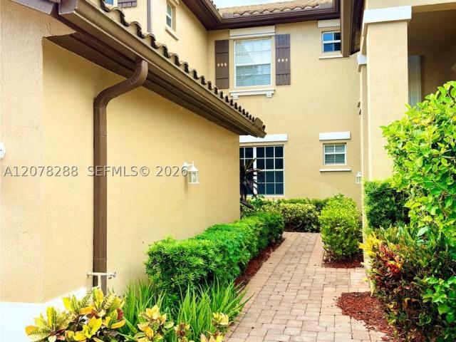 Luxury apartment complex for sale in Parkland, United States
