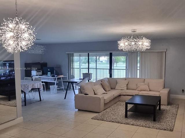 Luxury apartment complex for sale in Plantation, Florida