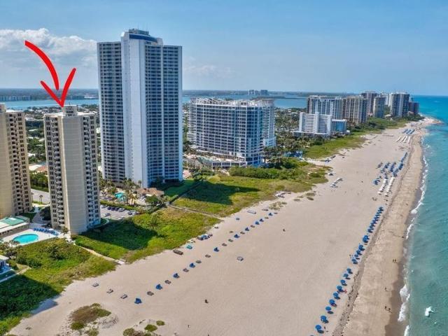 Luxury apartment complex for sale in Riviera Beach, United States