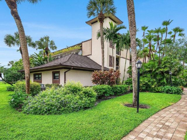 Luxury apartment complex for sale in Wellington, Florida