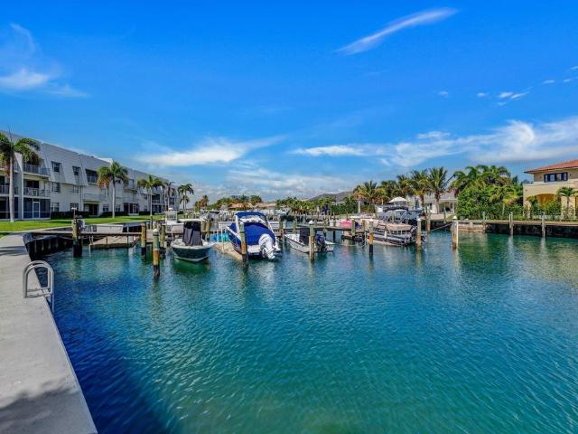 Luxury apartment complex for sale in West Palm Beach, Florida