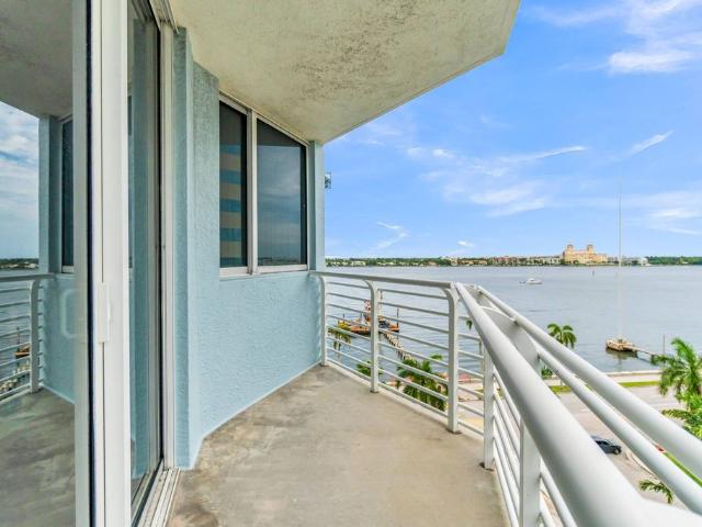 Luxury apartment complex for sale in West Palm Beach, Florida